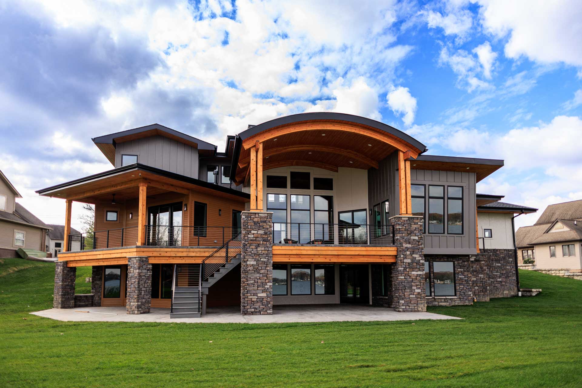 Woodline Building Company | Modern Lakefront Project